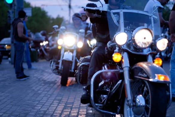 Motorcycle Group Riding Protocol: 11 Beginner Tips | Motorcycle Touring ...